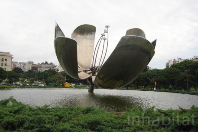 Floralis Generica is a Giant Aluminum Flower That Blooms Daily in ...