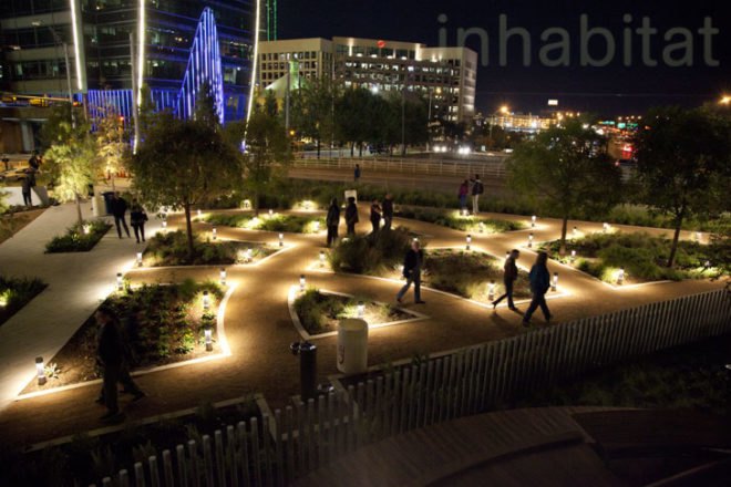 Klyde Warren Park Adds Much-Needed Green Space Atop the I-35 Freeway in ...