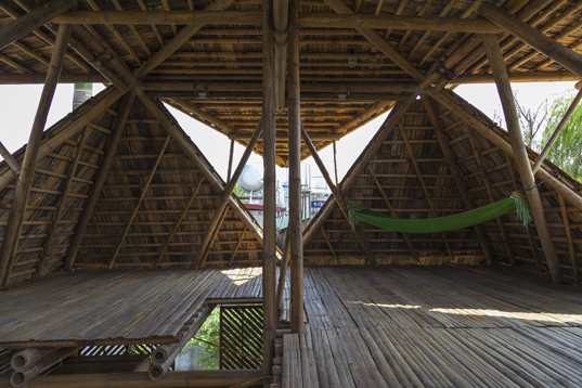 H&P Architects' Blooming Bamboo Home in Vietnam Can Withstand Severe ...