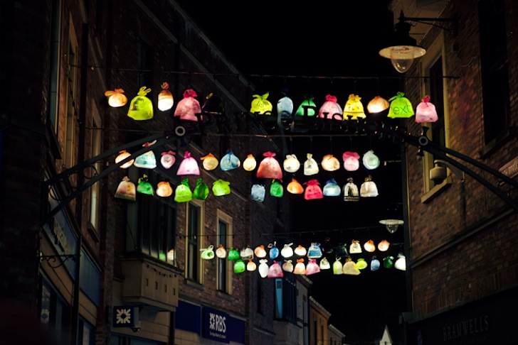 consumerist christmas tree by luzinterruptus « Inhabitat – Green Design ...