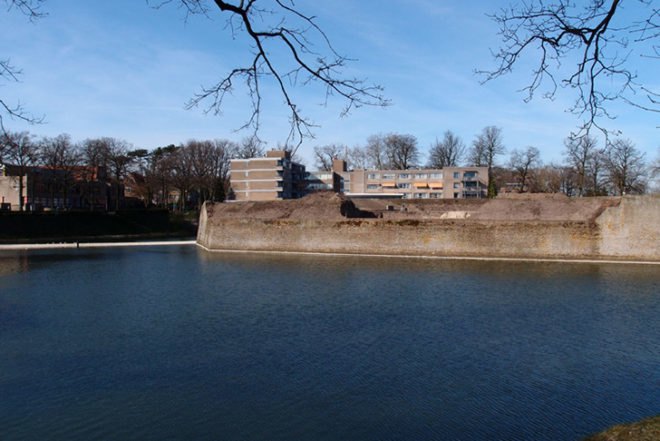 Floating Wooden Bridge Lets You Walk on Water to a Centenary Fortress ...