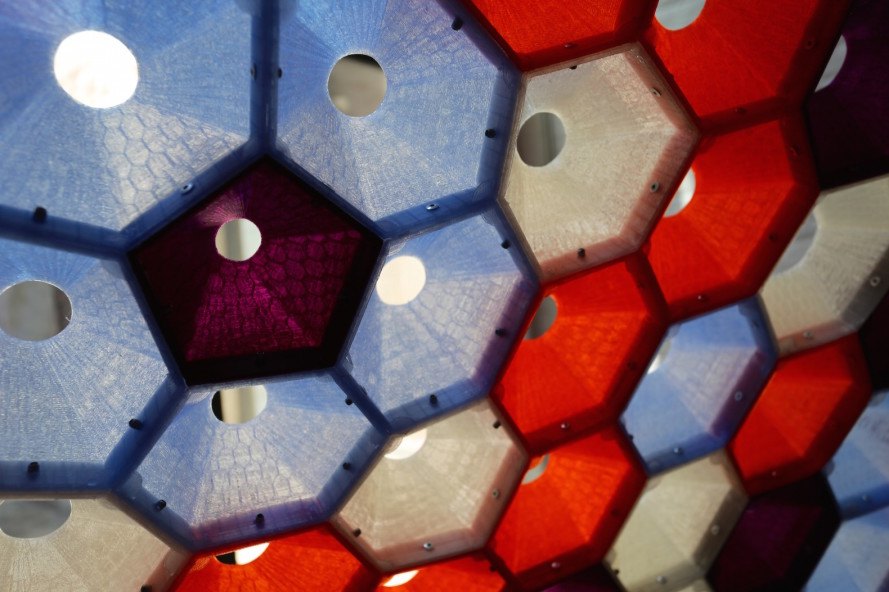 Beautiful Star Lounge is one of the world’s biggest 3D-printed PLA ...