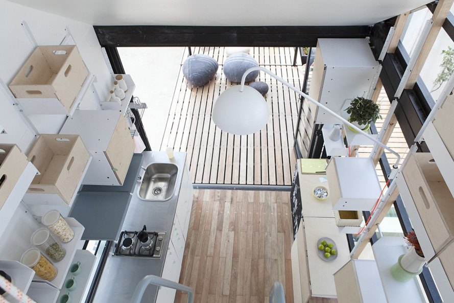 Solar-powered POD-Idladla is a tiny flat-pack home for two that lets ...
