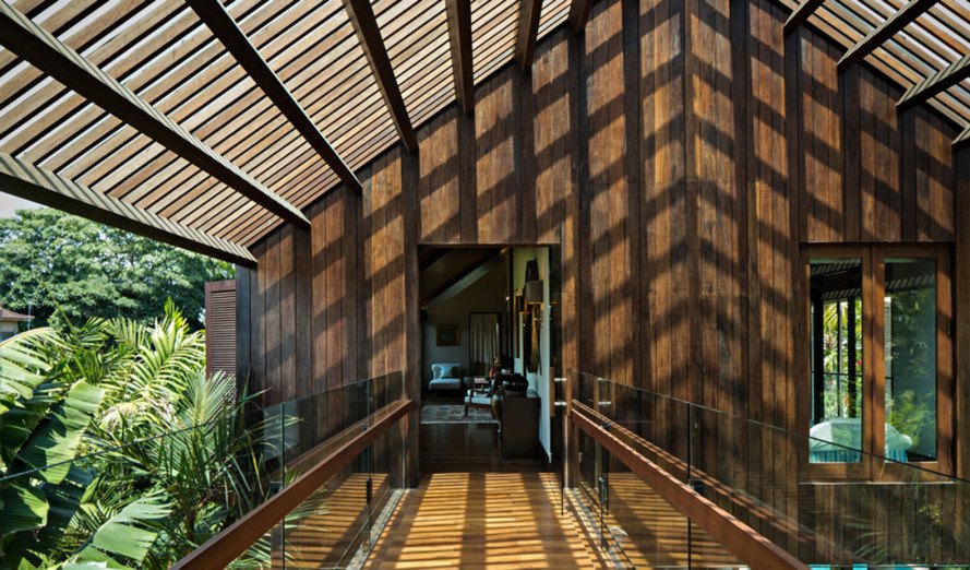 Wooden DRA House in Bali shuns Western aesthetics for an indigenous ...
