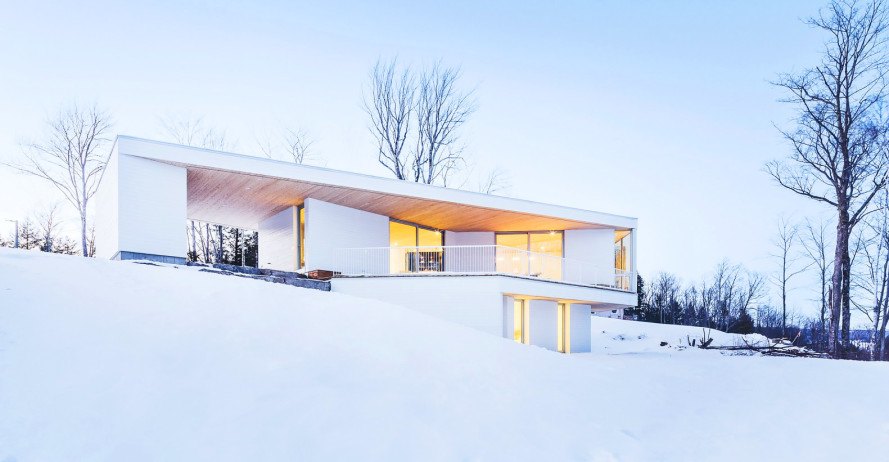 MU Architecture's Nook home melds into the snowy Canadian landscape