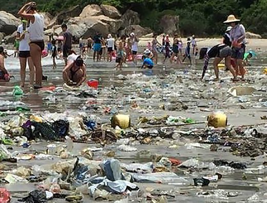 Plastic 'tsunami' trashes Hong Kong beaches