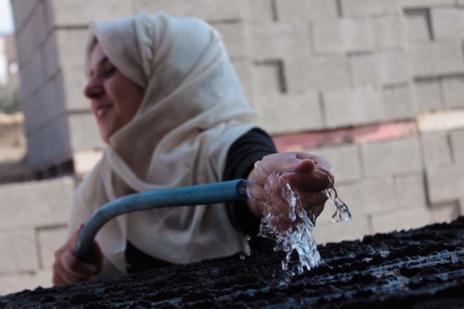 Gaza girls subvert Israeli blockade with building bricks made from rubble