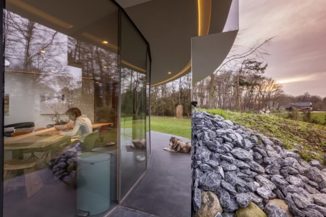 Circular 360 Villa in the Netherlands boasts 360-degree views so owners ...