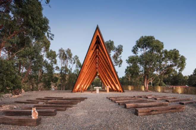 This tent-shaped chapel in Portugal is in tune with nature