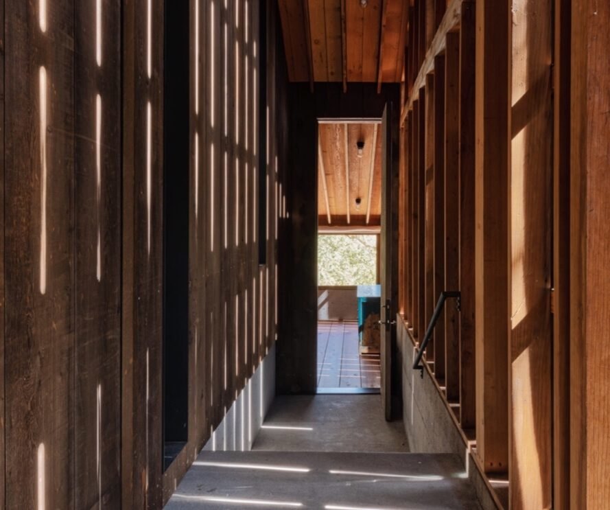 A midcentury barn is thoughtfully reclaimed for a family retreat in ...